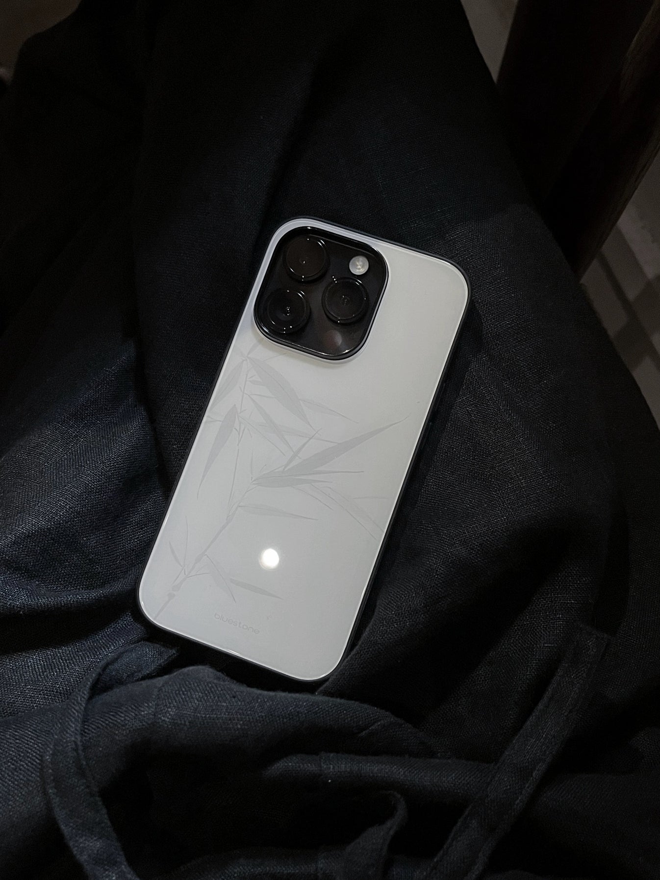 IPhone Case Glaze Reinforced Glass Porcelain-like White – All the ...