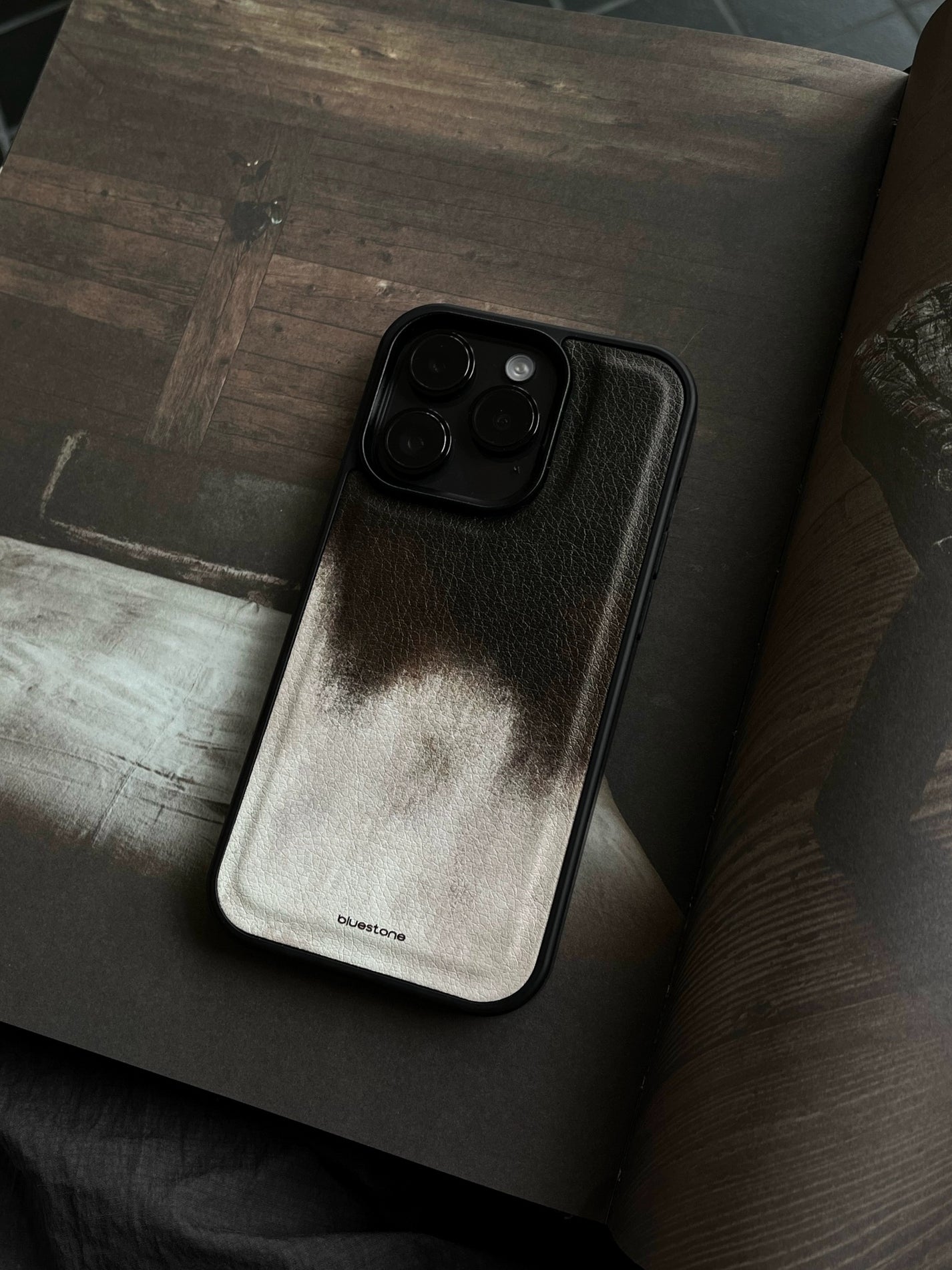 IPhone Case Vegan Leather Chocolate and Milk Color – All the beautiful ...